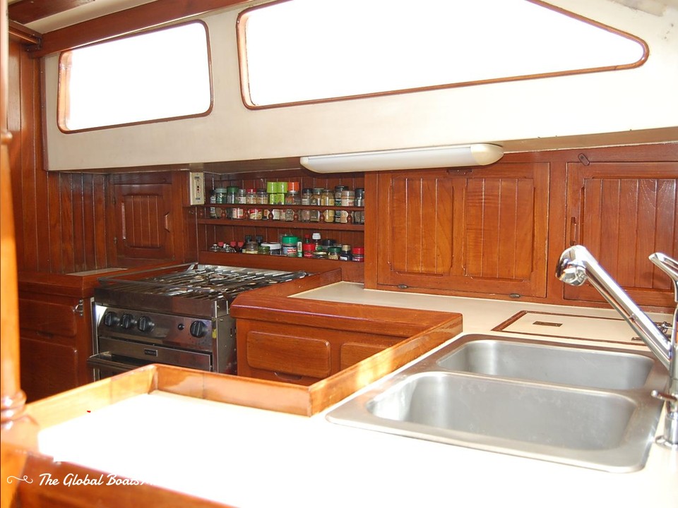 1982 Hardin Voyager 45 for sale. View price, photos and Buy 1982 Hardin ...