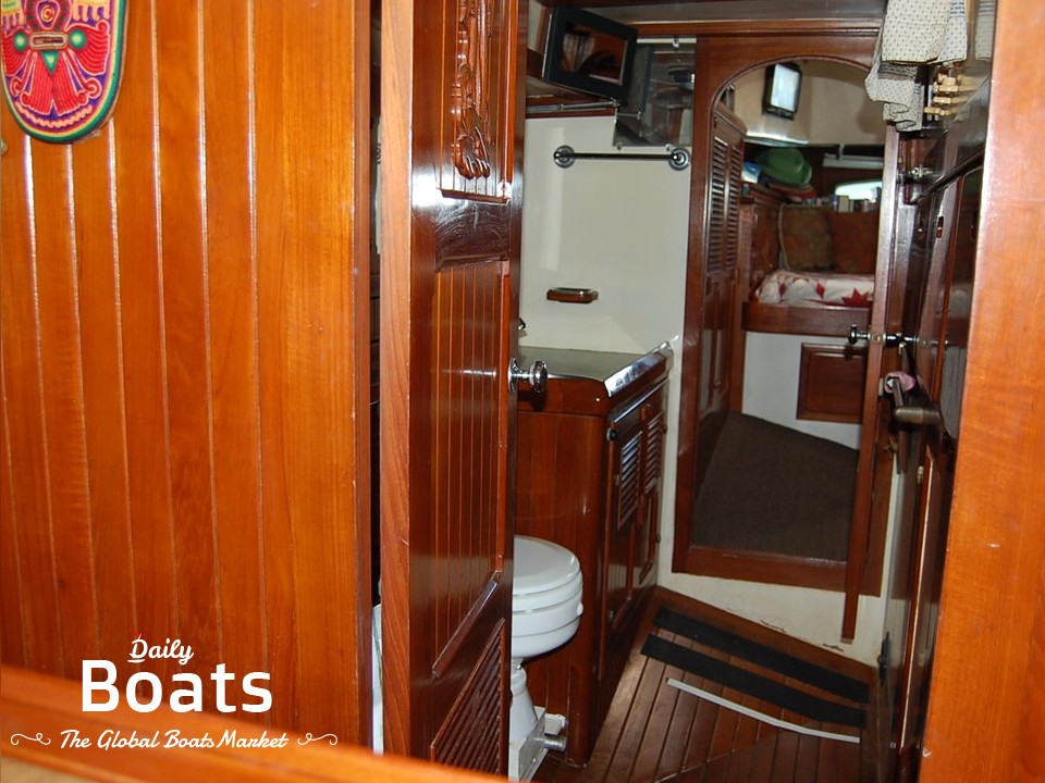 1982 Hardin Voyager 45 for sale. View price, photos and Buy 1982 Hardin ...