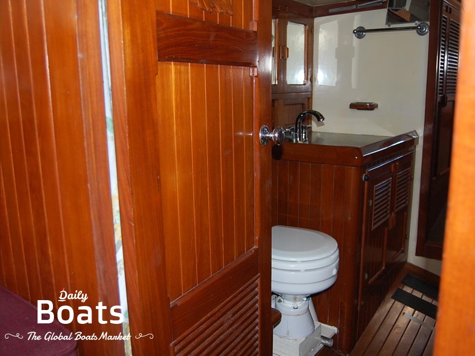 1982 Hardin Voyager 45 for sale. View price, photos and Buy 1982 Hardin ...