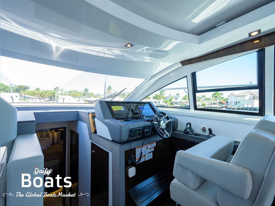 2022 Cruisers Yachts Cantius for sale. View price, photos and Buy 2022 ...