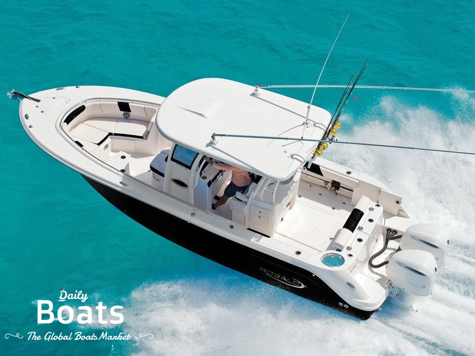 2021 Robalo R302 Center Console for sale. View price, photos and Buy ...