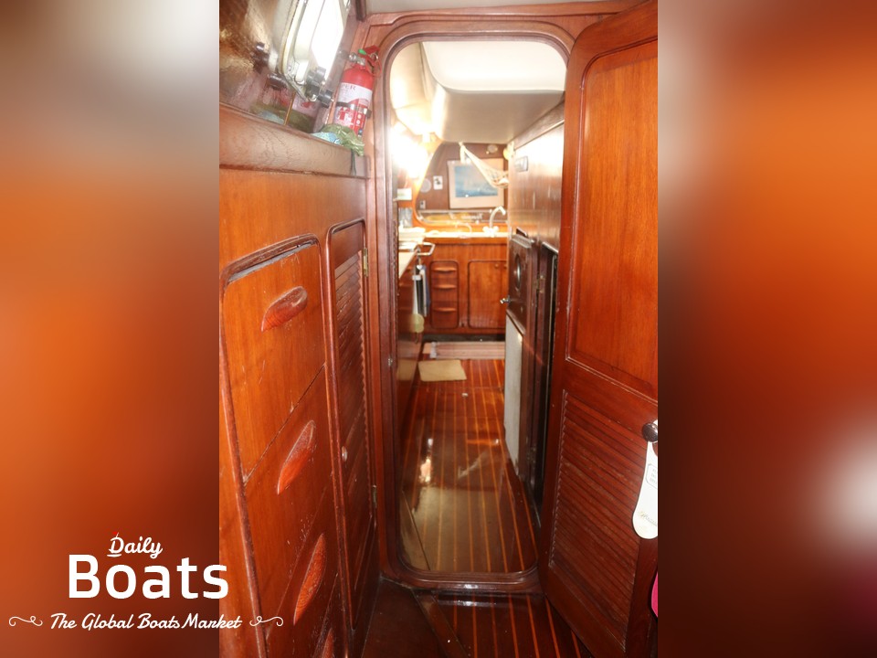 1981 Gulfstar 50 for sale. View price, photos and Buy 1981 Gulfstar 50 ...