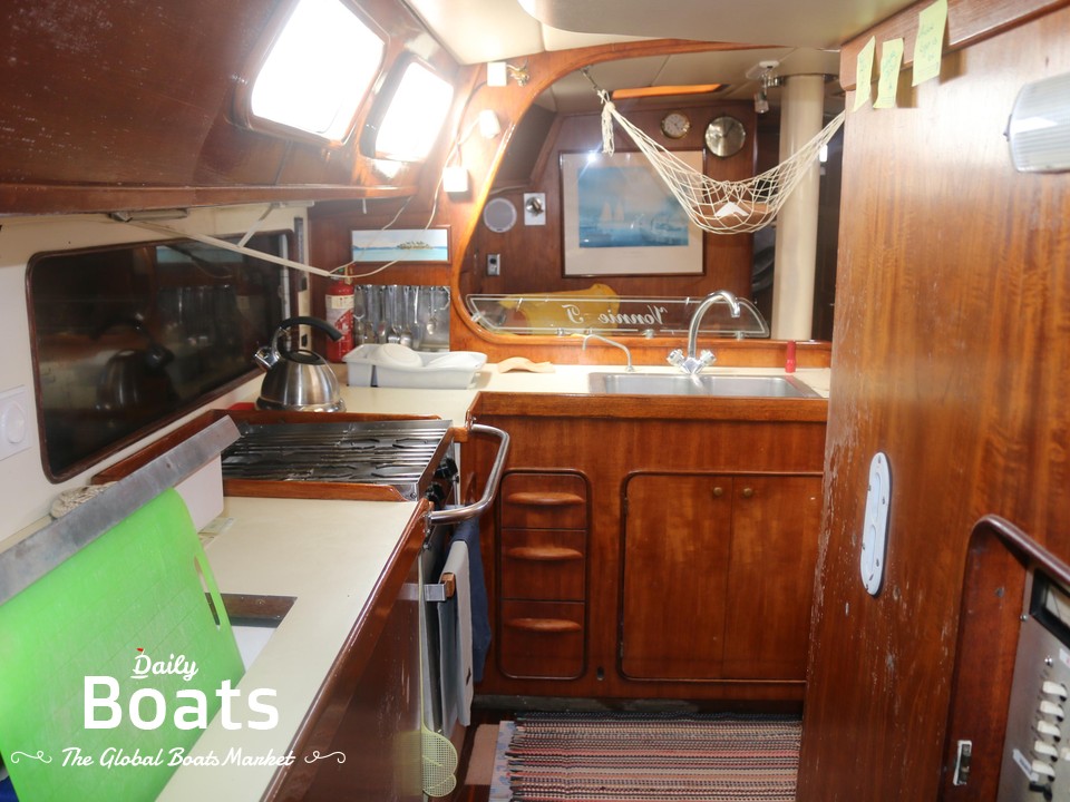 1981 Gulfstar 50 for sale. View price, photos and Buy 1981 Gulfstar 50 ...