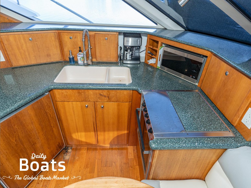 2000 Silverton 453 Motor Yacht for sale. View price, photos and Buy ...