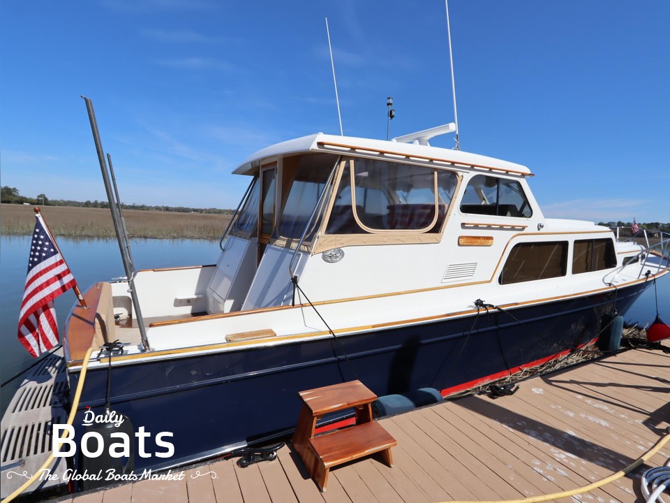 2003 Huckins Atlantic for sale. View price, photos and Buy 2003 Huckins ...