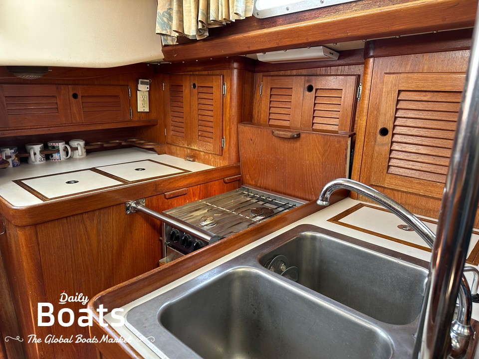 1983 Bristol 38.8 for sale. View price, photos and Buy 1983 Bristol 38. ...