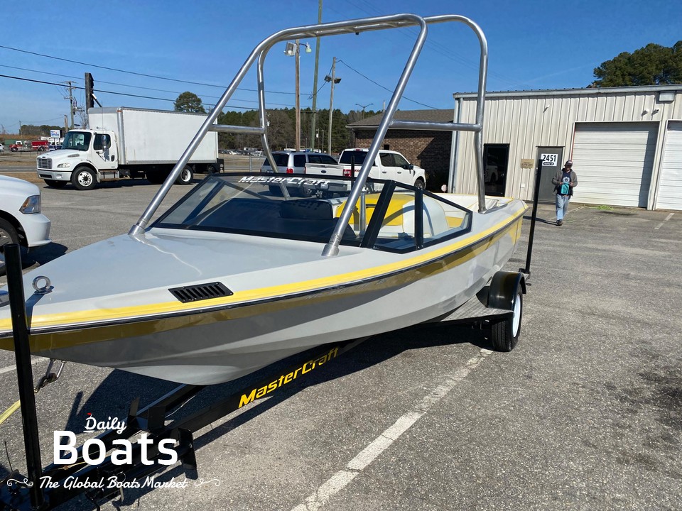 1990 Mastercraft Prostar 190 for sale. View price, photos and Buy 1990 ...