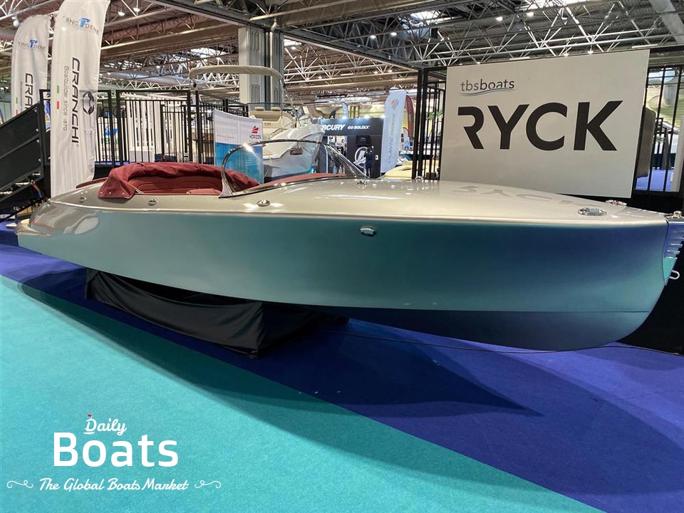 2022 Seven Seas Yachts Hermes Speedster for sale. View price, photos ...