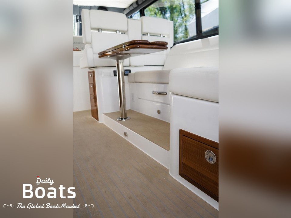 2023 Mjm Yachts 40Z for sale. View price, photos and Buy 2023 Mjm ...