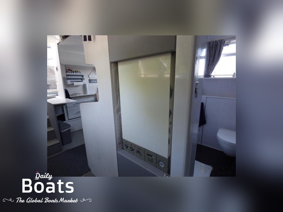 1973 Wide Beam Narrowboat Laurence Brown Of Brecon for sale. View price ...