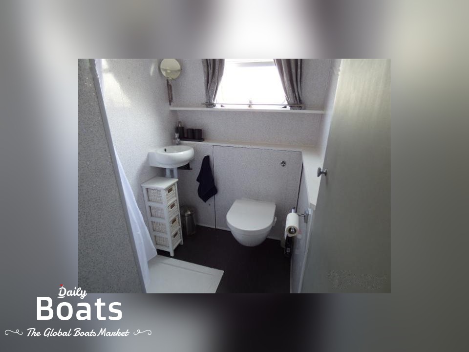 1973 Wide Beam Narrowboat Laurence Brown Of Brecon for sale. View price ...