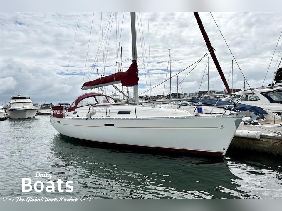 2001 Beneteau Boats Oceanis 331 for sale. View price, photos and Buy ...