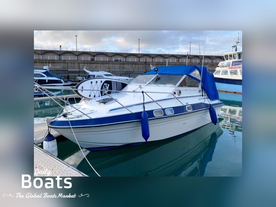 1988 Fairline Yachts Sunfury 26 for sale. View price, photos and Buy ...