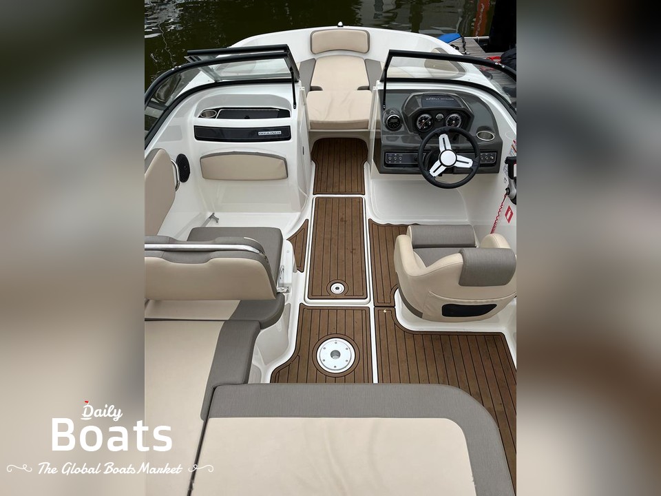 2018 Bayliner Boats Vr5 for sale. View price, photos and Buy 2018 ...