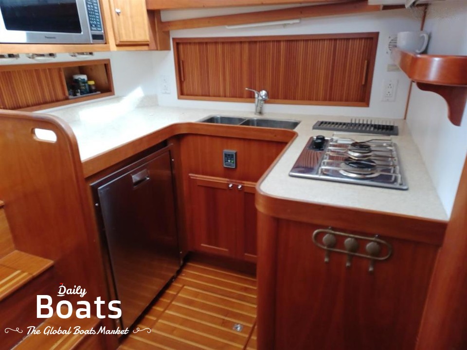 2003 Sabre Yachts 42 Flybridge for sale. View price, photos and Buy ...