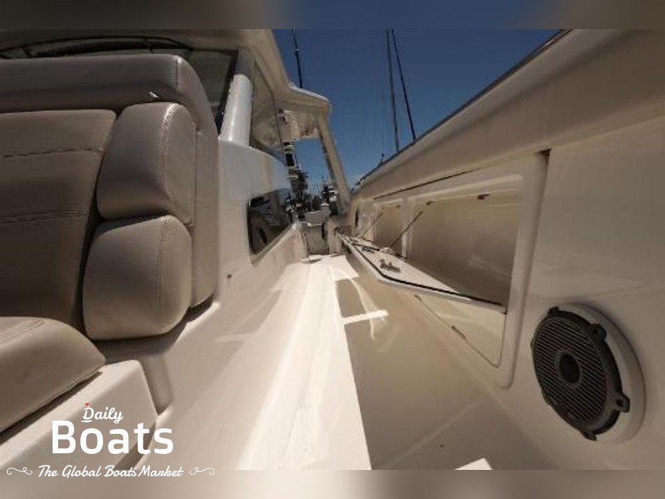 2020 Boston Whaler Boats 420 Outrage for sale. View price, photos and ...