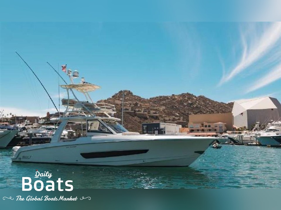 2020 Boston Whaler Boats 420 Outrage for sale. View price, photos and ...