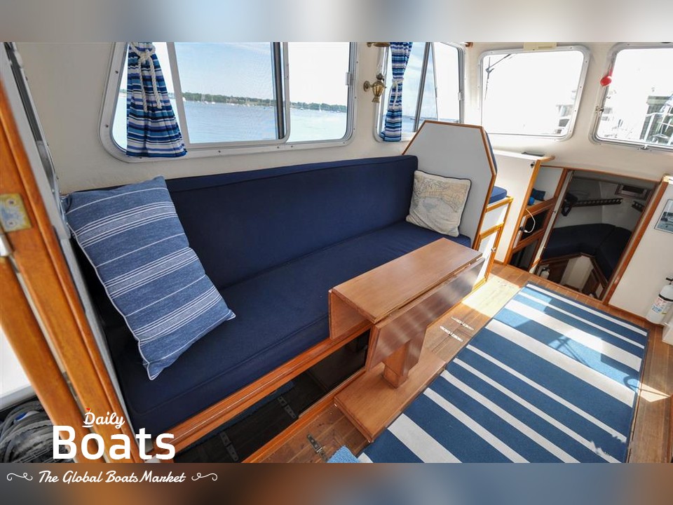 2004 Eastern 31 Casco Bay for sale. View price, photos and Buy 2004 ...