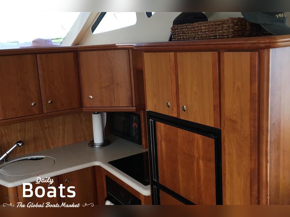 2002 Silverton 430 Motor Yacht for sale. View price, photos and Buy ...