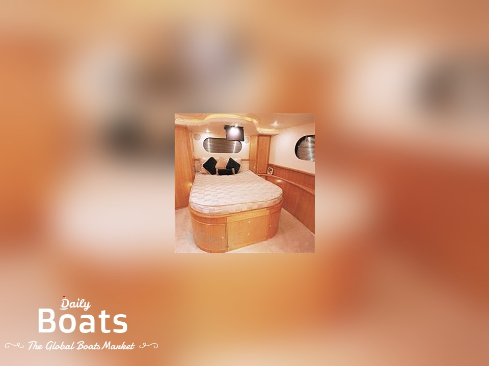 2002 Silverton 430 Motor Yacht for sale. View price, photos and Buy ...