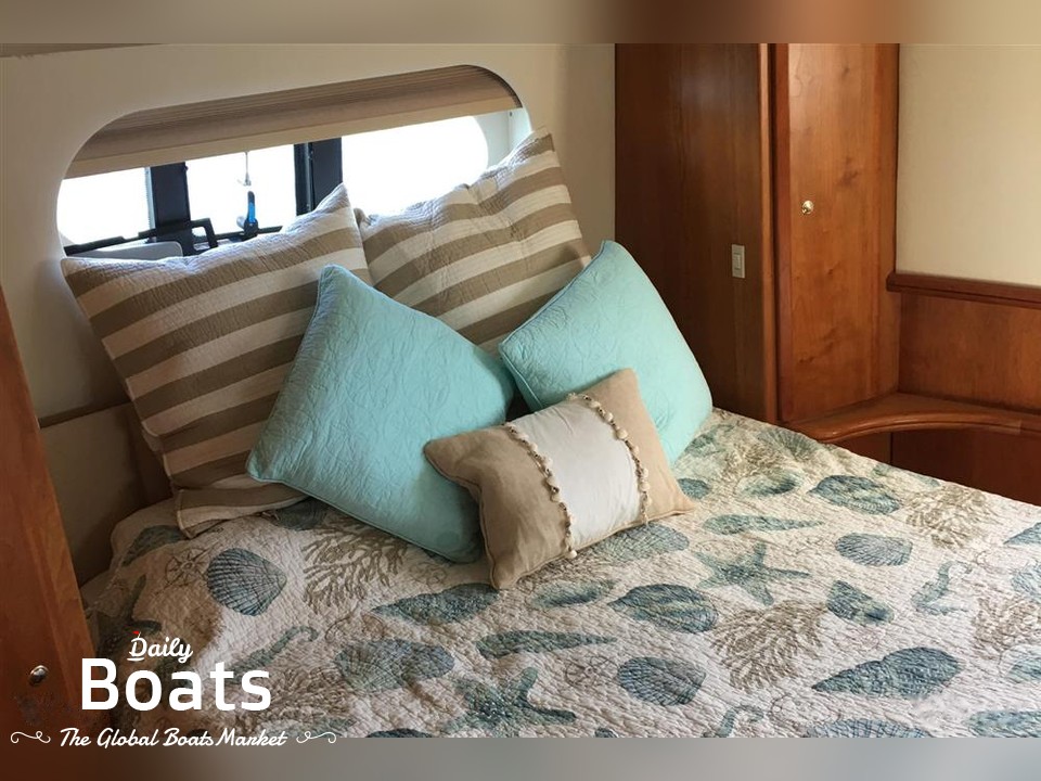 2002 Silverton 430 Motor Yacht for sale. View price, photos and Buy ...