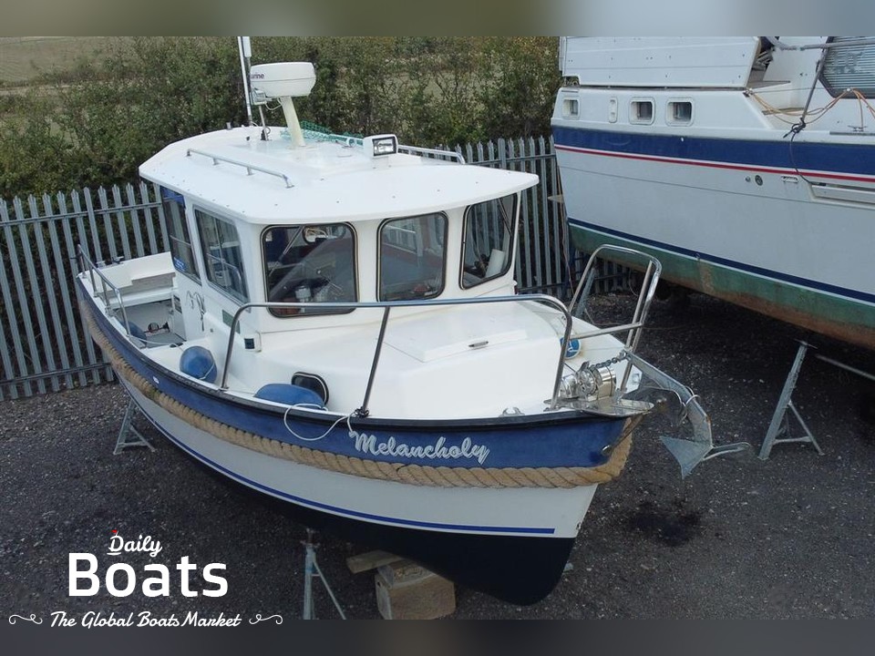 1997 Hardy Motor Boats 24 Fast Fisher for sale. View price, photos and ...