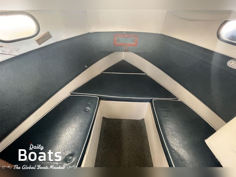 1997 Hardy Motor Boats 24 Fast Fisher for sale. View price, photos and ...