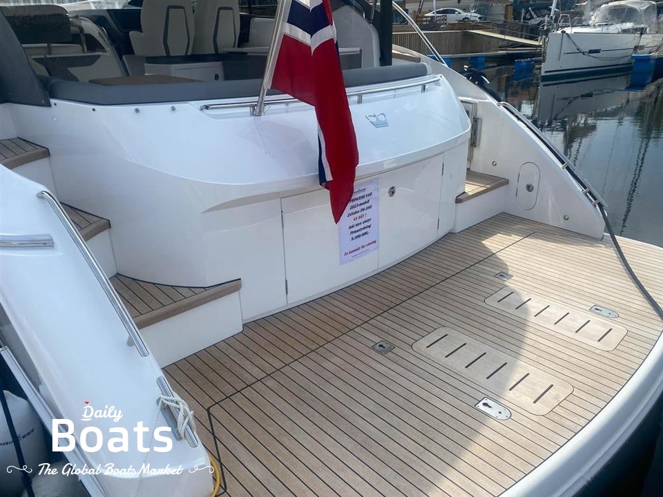 2023 Princess V40 for sale. View price, photos and Buy 2023 Princess ...