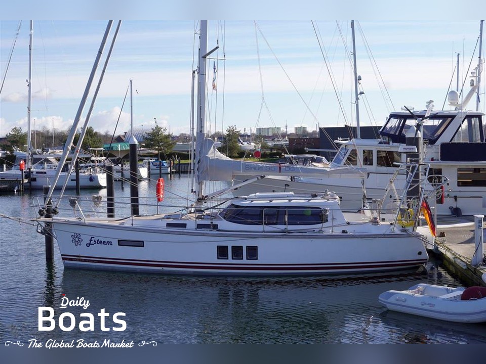 Sirius Yachts 35 deck saloon for sale - Daily Boats