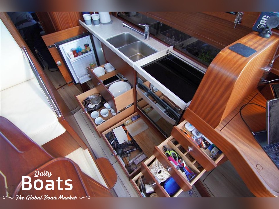 2021 Sirius Yachts 35 Deck Saloon for sale. View price, photos and Buy ...