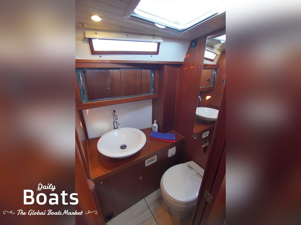 2021 Sirius Yachts 35 Deck Saloon for sale. View price, photos and Buy ...