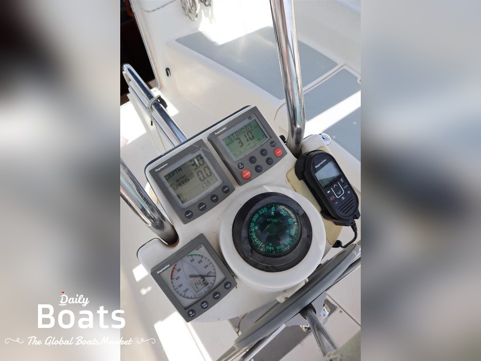 2003 Hunter 356 for sale. View price, photos and Buy 2003 Hunter 356 ...