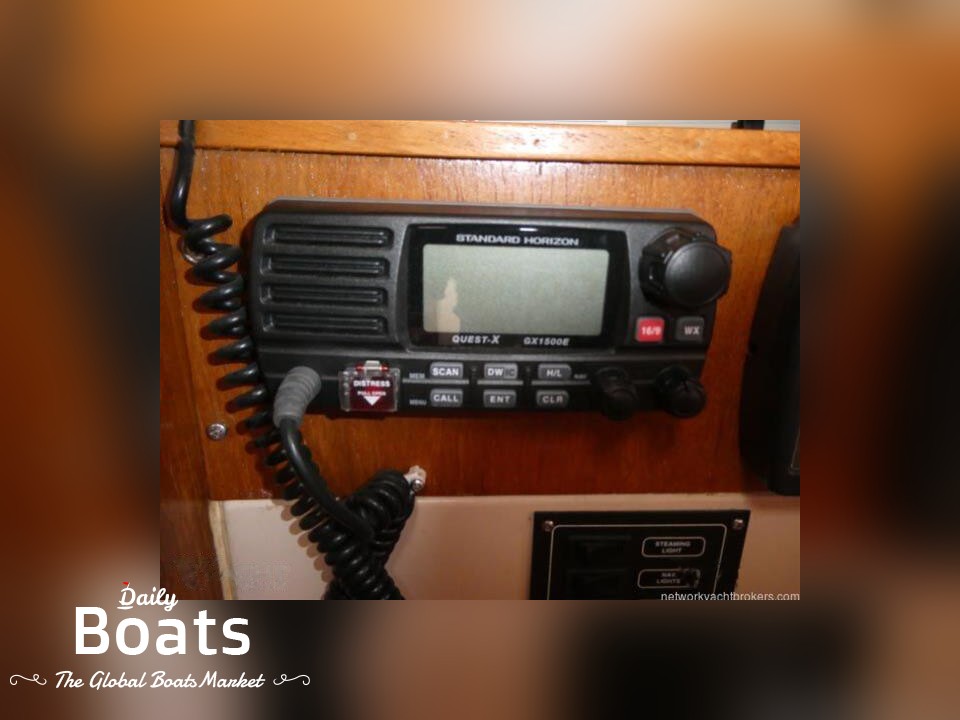 2001 Hunter 245 for sale. View price, photos and Buy 2001 Hunter 245 ...