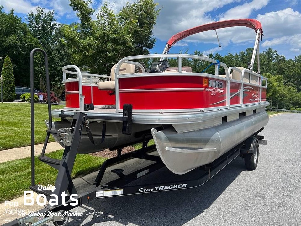 2017 Sun Tracker 18 Bass Buggy for sale. View price, photos and Buy ...