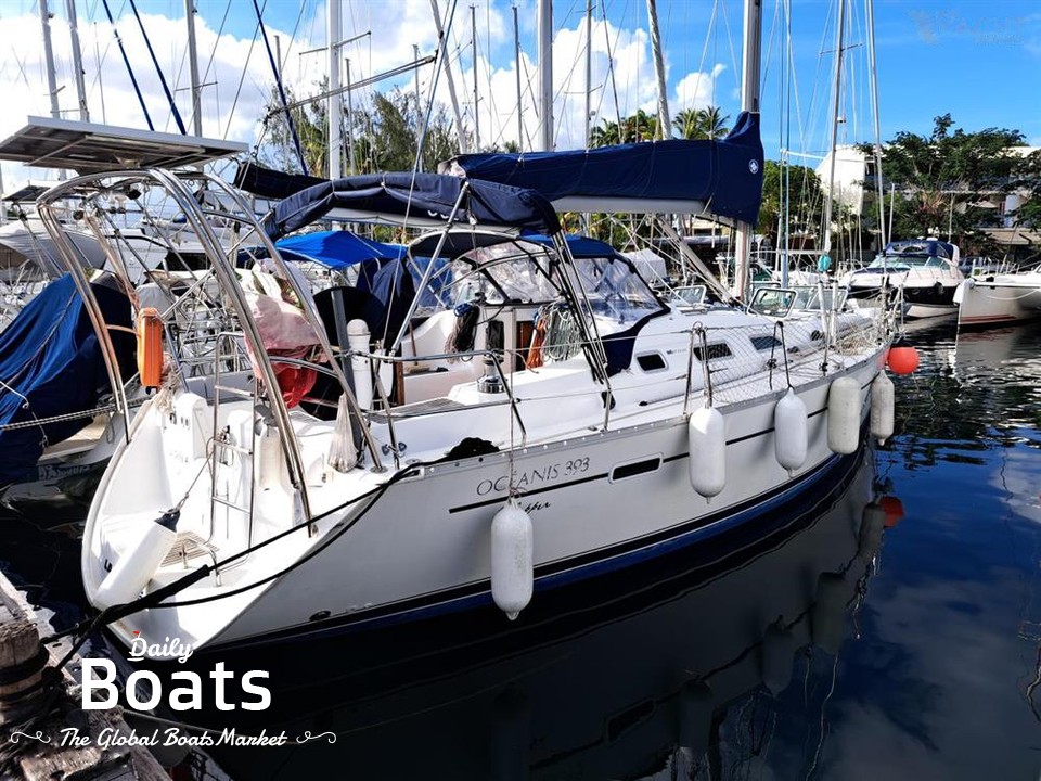 2004 Beneteau Boats Oceanis 393 for sale. View price, photos and Buy ...