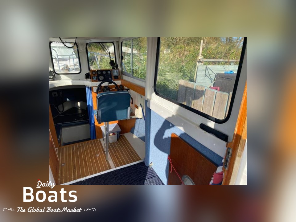 1994 Hardy Motor Boats 24 Fast Fisher for sale. View price, photos and ...