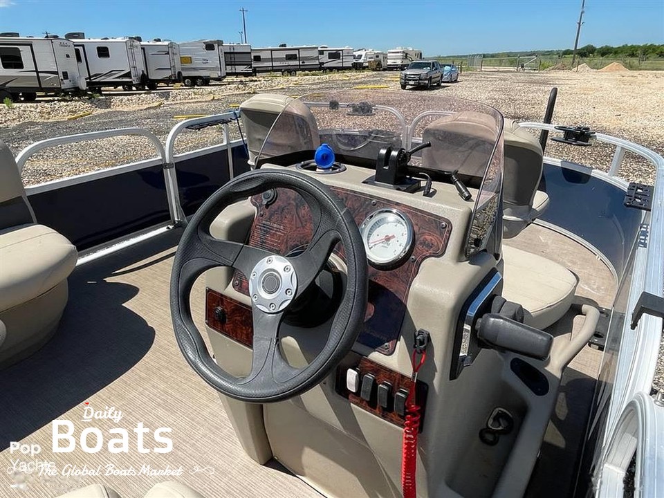 2020 Sun Tracker 16 Bass Buggy for sale. View price, photos and Buy ...