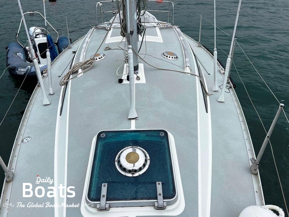 1983 Moody 27 for sale. View price, photos and Buy 1983 Moody 27 #460024