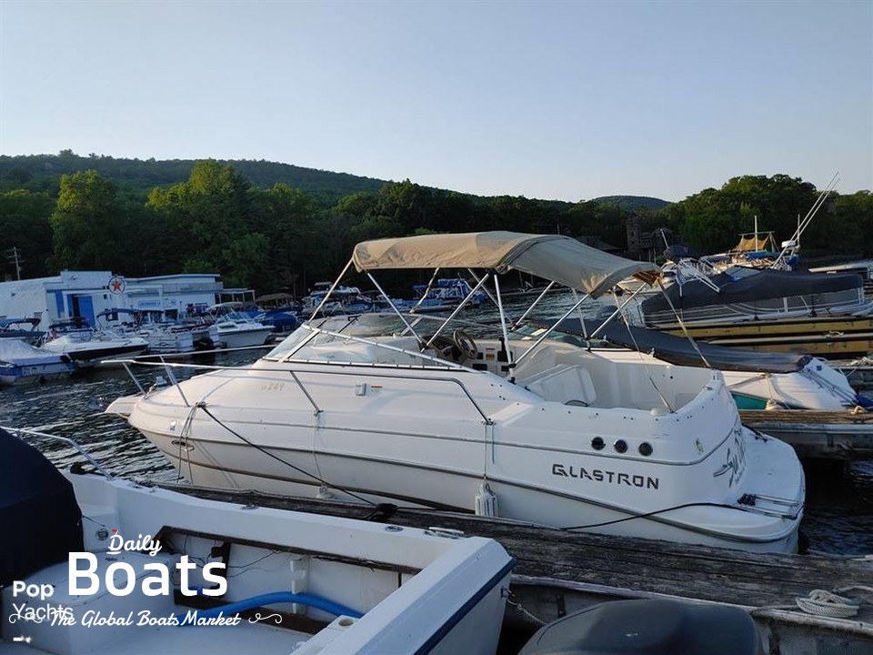 2004 Glastron 249 for sale. View price, photos and Buy 2004 Glastron ...