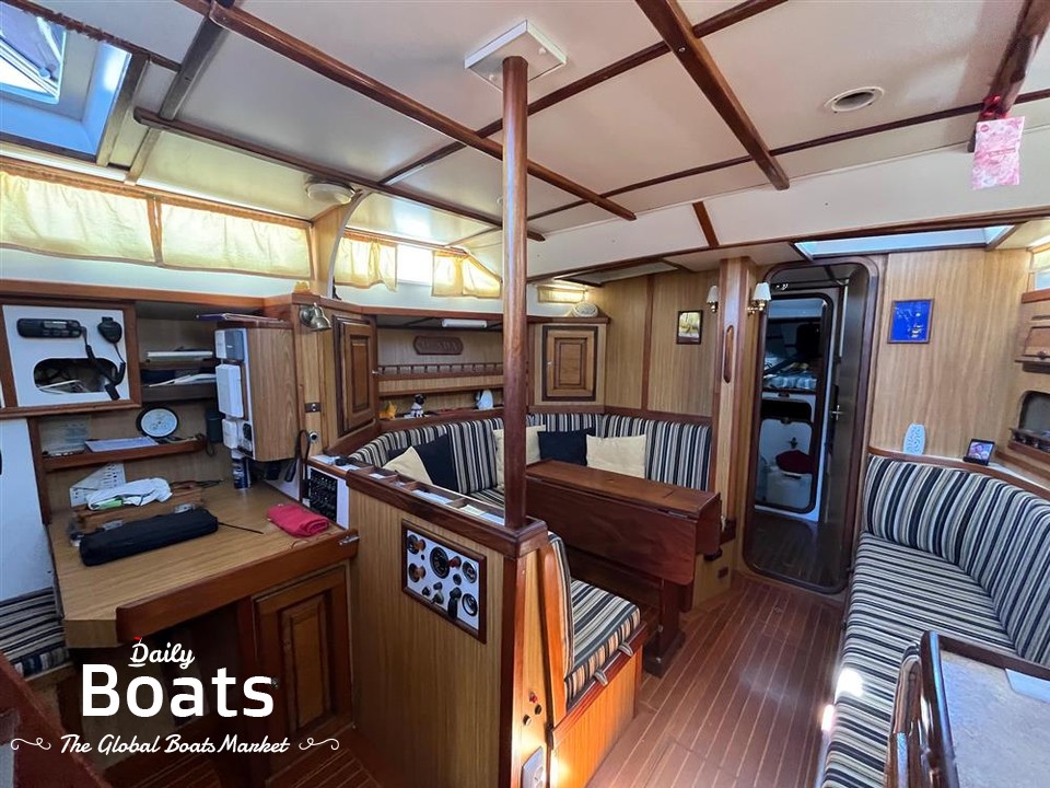 1989 Bruce Roberts Yachts Mauritius 43 for sale. View price, photos and ...