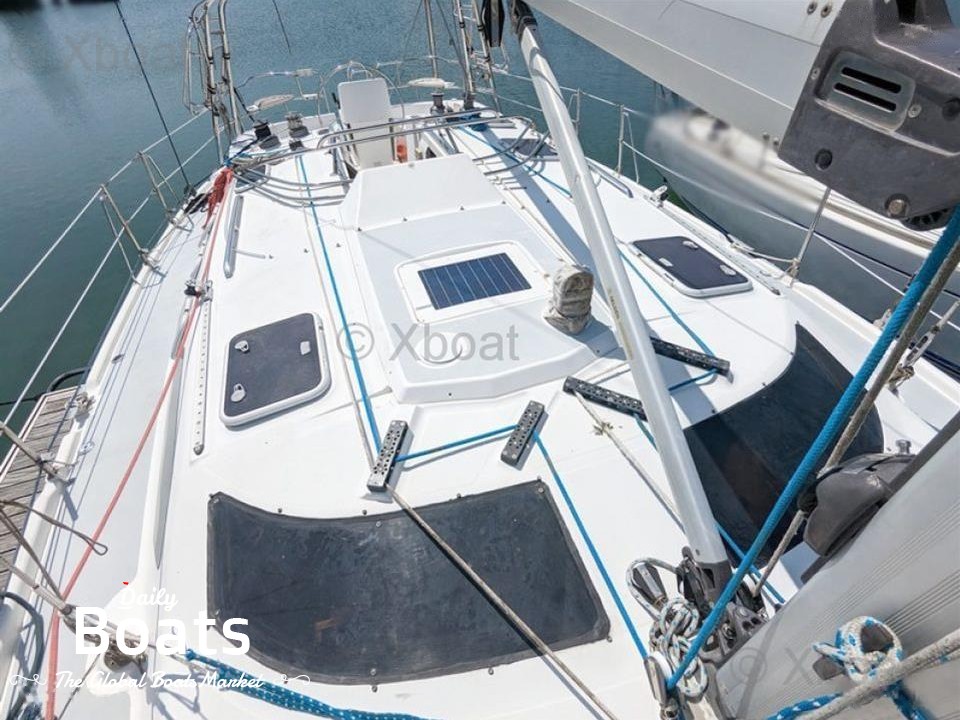 2001 Hunter 460 for sale. View price, photos and Buy 2001 Hunter 460 ...