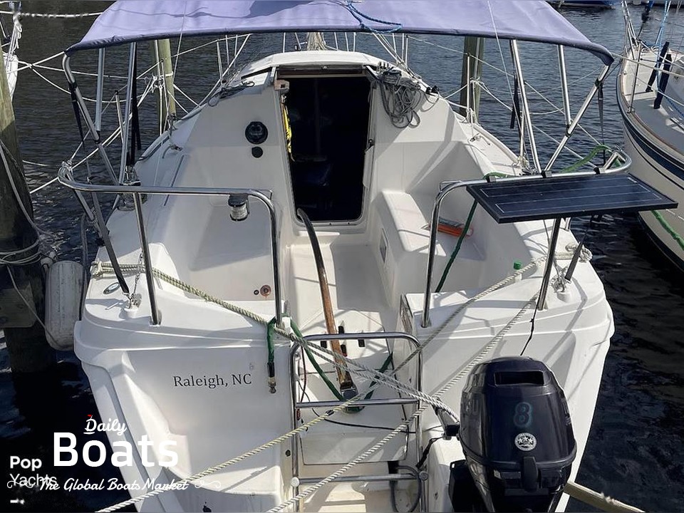 1989 Hunter 272 for sale. View price, photos and Buy 1989 Hunter 272 ...