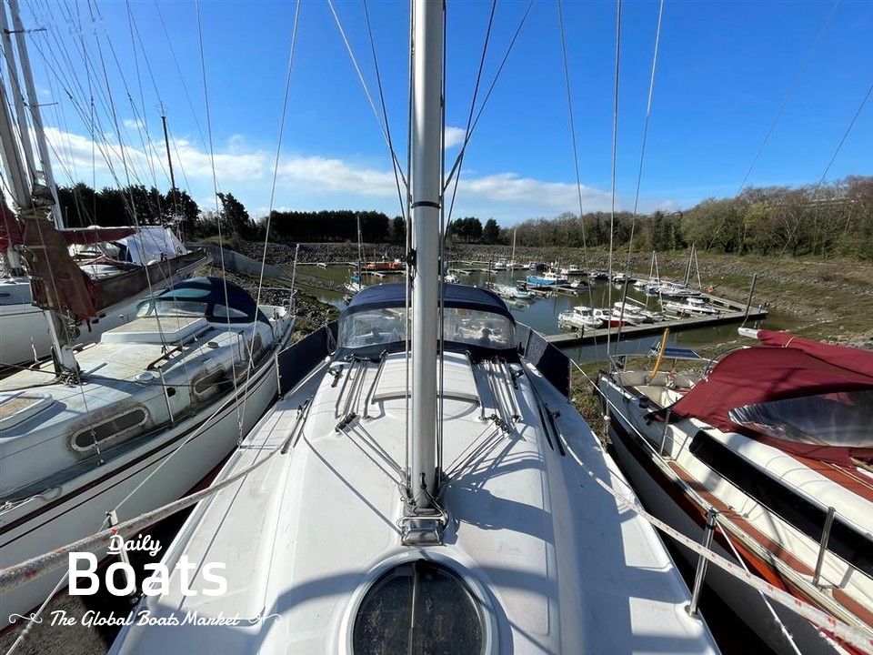 2007 Hunter Legend 27 for sale. View price, photos and Buy 2007 Hunter ...