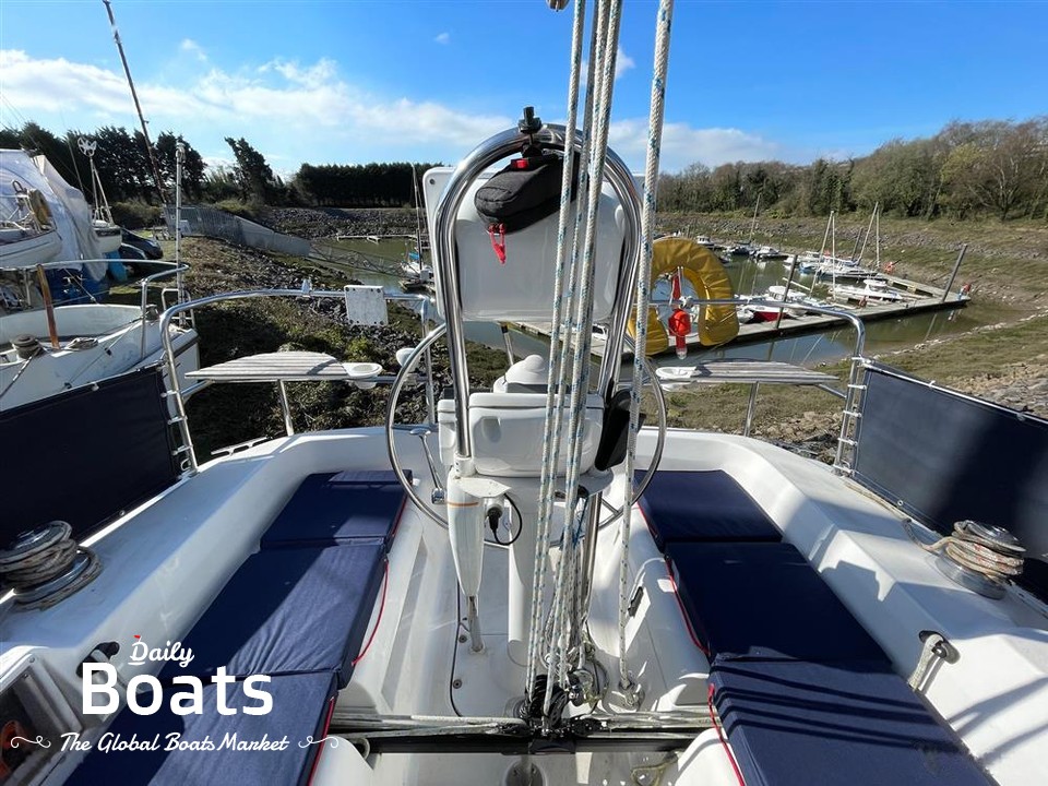 2007 Hunter Legend 27 for sale. View price, photos and Buy 2007 Hunter ...