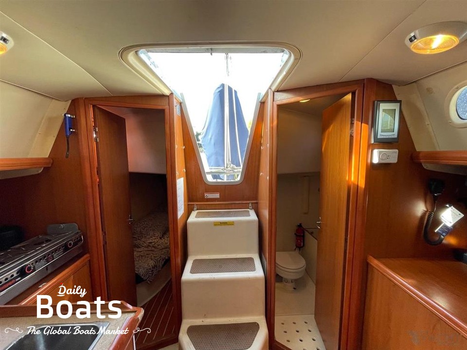 2007 Hunter Legend 27 for sale. View price, photos and Buy 2007 Hunter ...