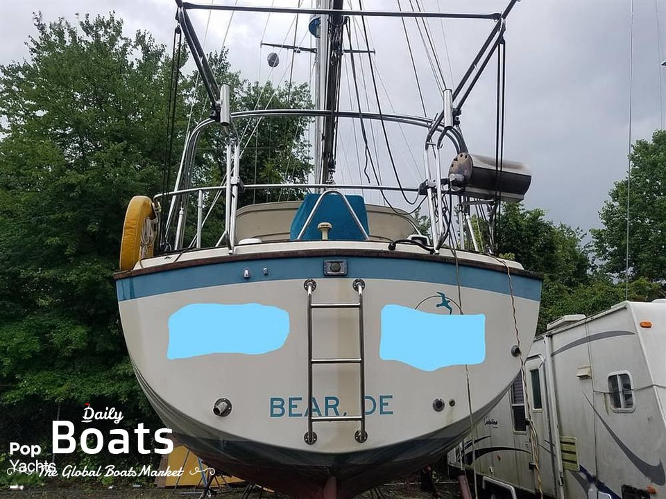 1980 Pearson 424 for sale. View price, photos and Buy 1980 Pearson 424 ...