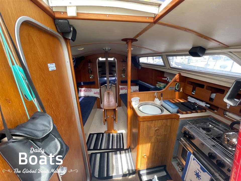 1982 Moody 27 Bilge Keel for sale. View price, photos and Buy 1982 ...