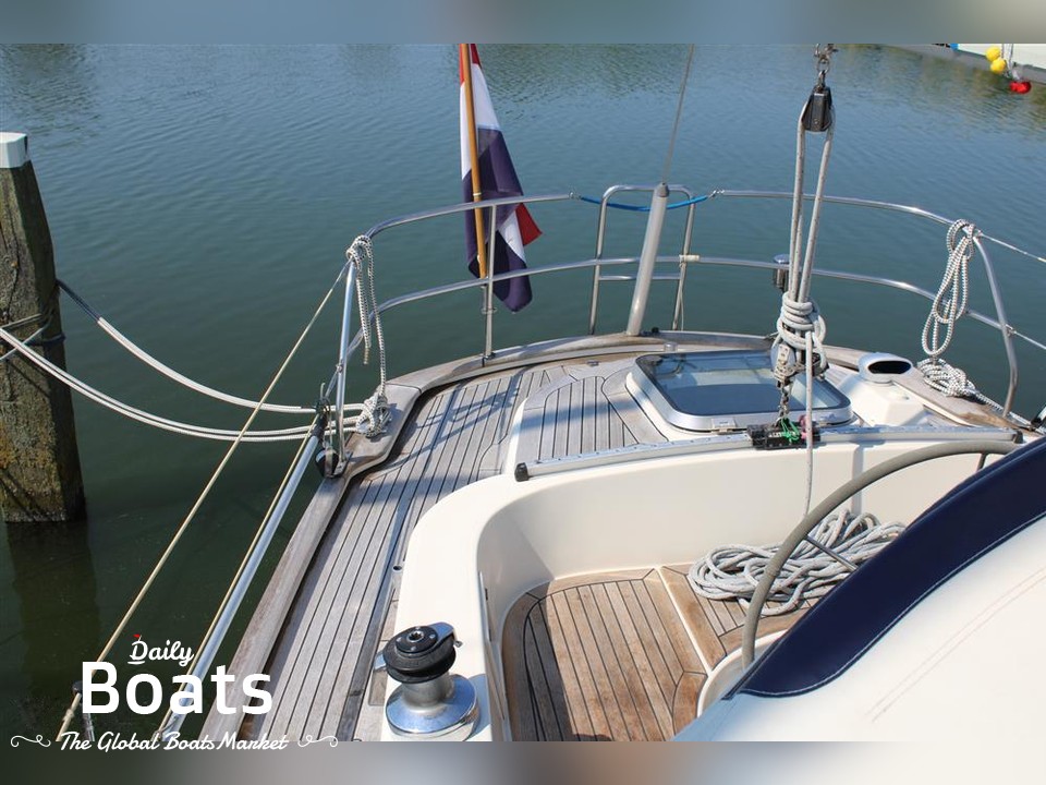 1987 Hallberg-Rassy Yachts 352 for sale. View price, photos and Buy ...