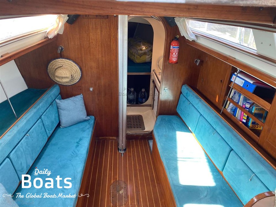 1979 Camper & Nicholsons 345 for sale. View price, photos and Buy 1979 ...