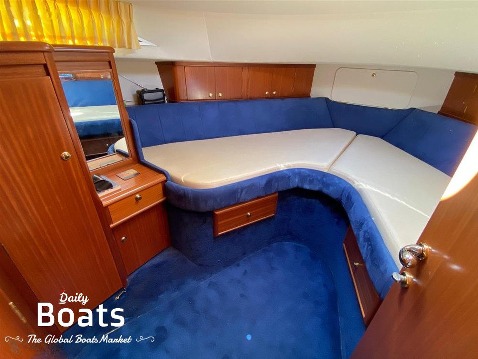 2003 Broom Boats 42 for sale. View price, photos and Buy 2003 Broom ...